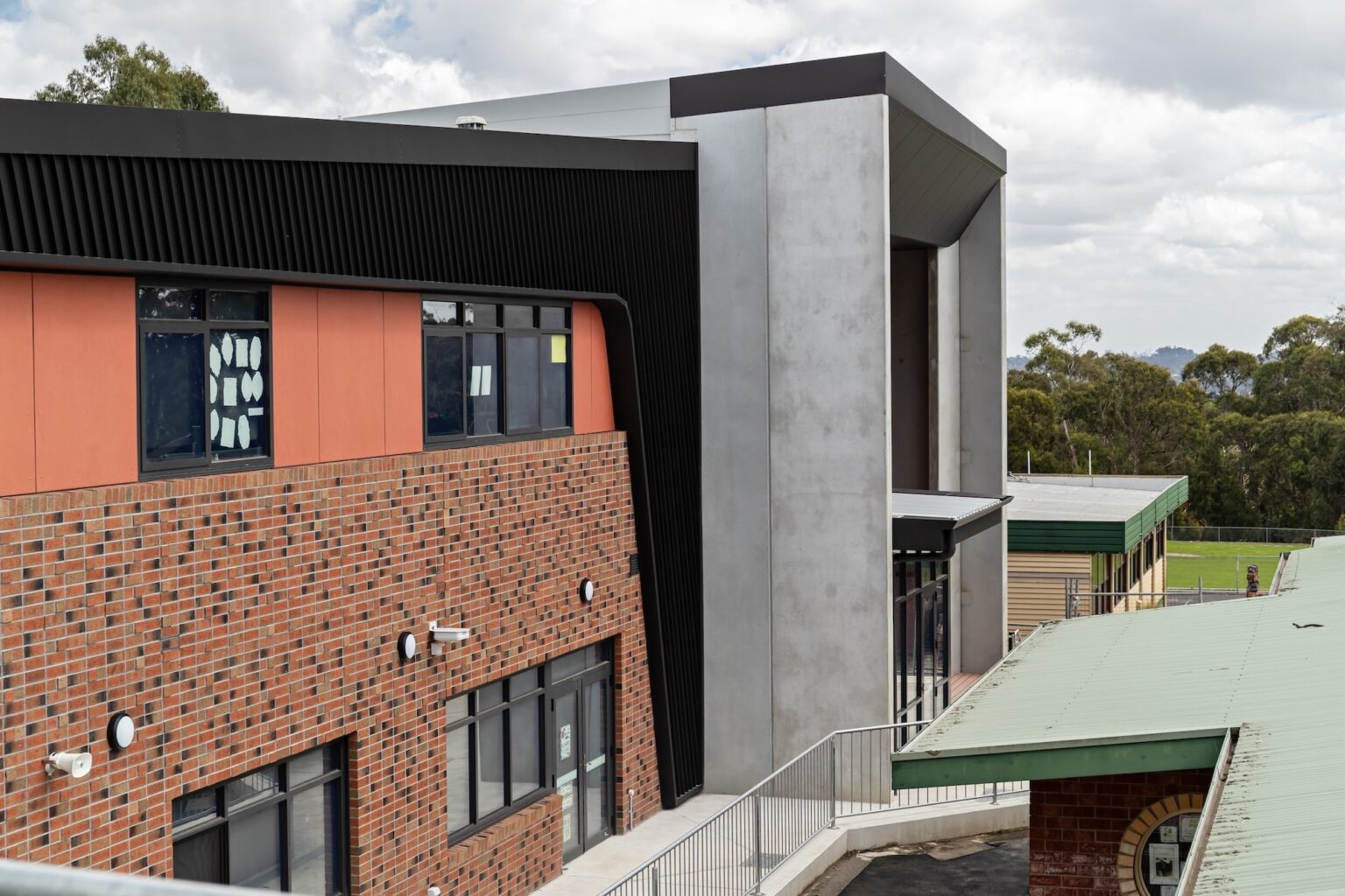 Media - Neo Construct